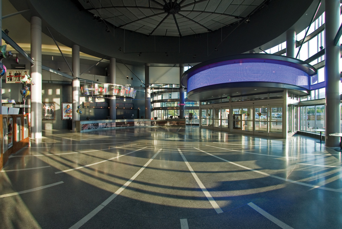 Megaplex 13 at The Junction - FFKR Architects