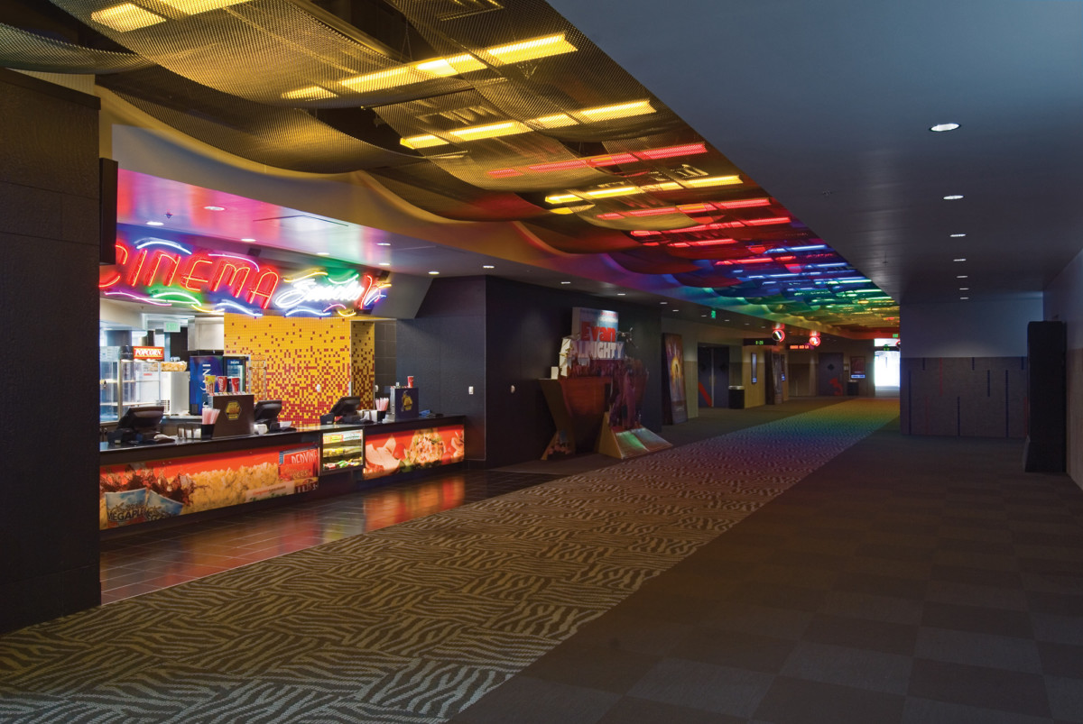 Megaplex 13 at The Junction - FFKR Architects