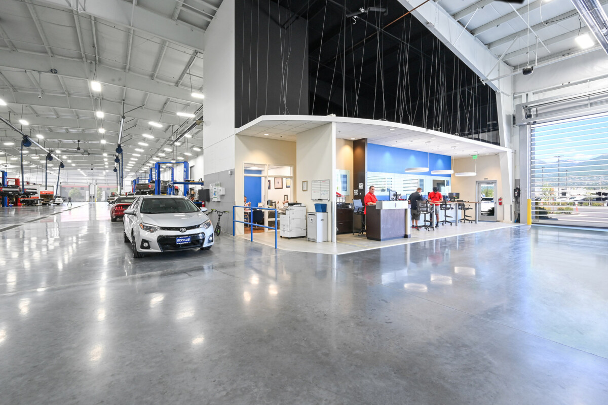 Performance Ford Truckland Service Center - FFKR Architects
