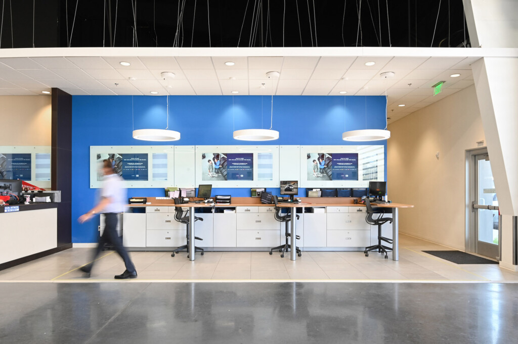 Performance Ford Truckland Service Center - FFKR Architects