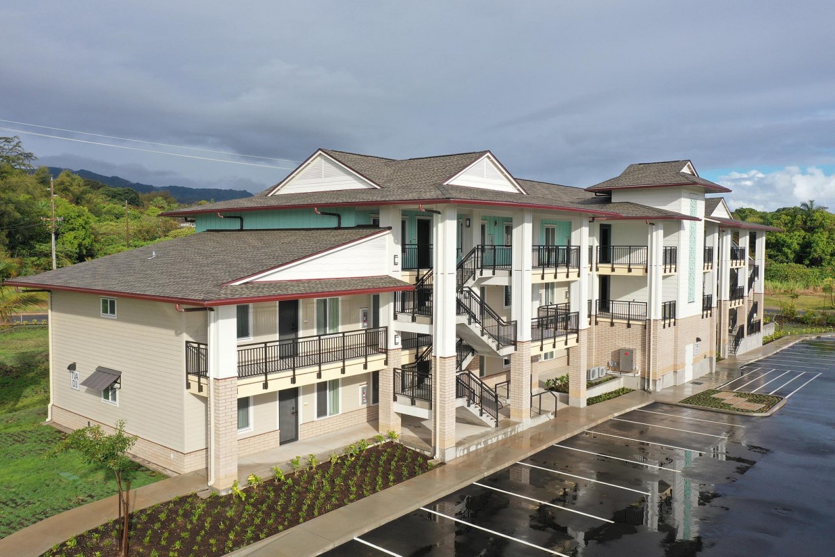 BYU-Hawai'i Married Student Temple View Apartments - FFKR Architects